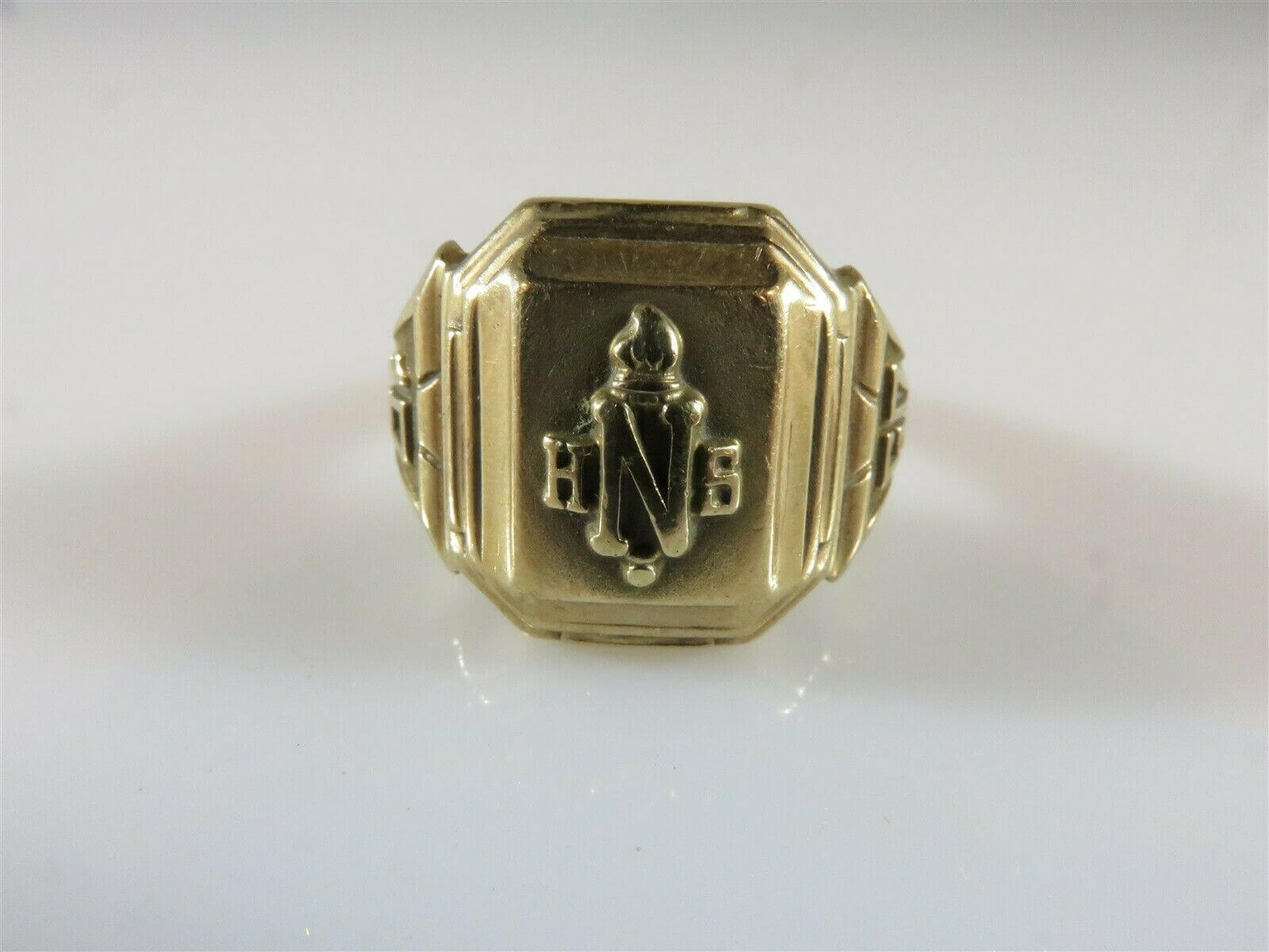 7.5 Grams 10K Gold 1960 NHS Class Ring Size 7 3/4 Dieges & Clust High