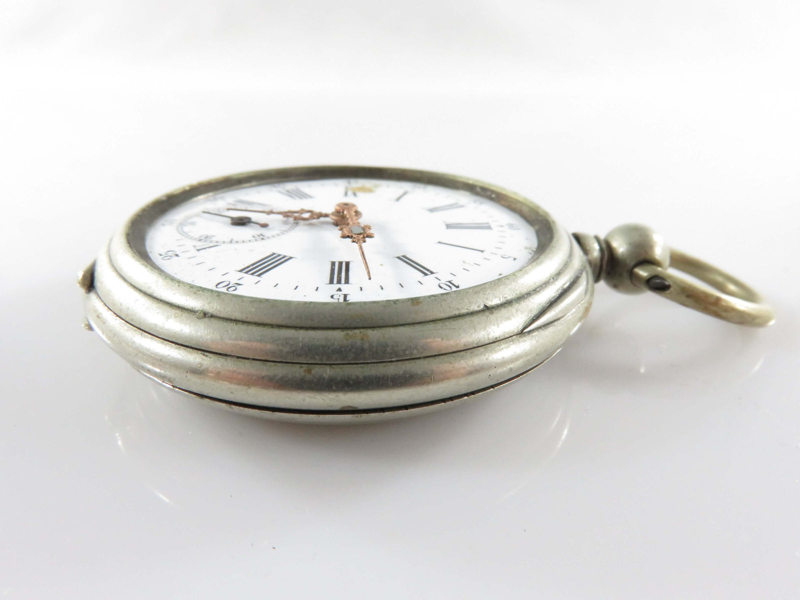 Antique Cylindre 10 rubis Key Wind Key Set Pocket Watch 36mm No Crysta